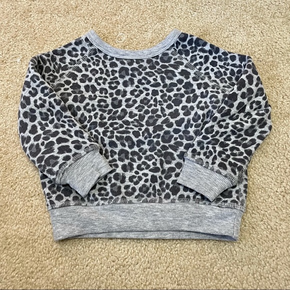 Grayson Mini | Shirts & Tops | 325 Grayson Mini Grey Leopard Sweatshirt ...